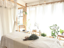 Happy Town | care salon.juju／therapy school.juju